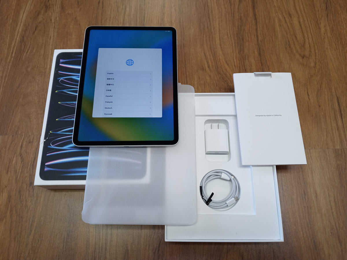 Apple iPad Pro 4th Gen 11in. (Latest Model) Wi-Fi 256GB Silver - MNXG3 ...